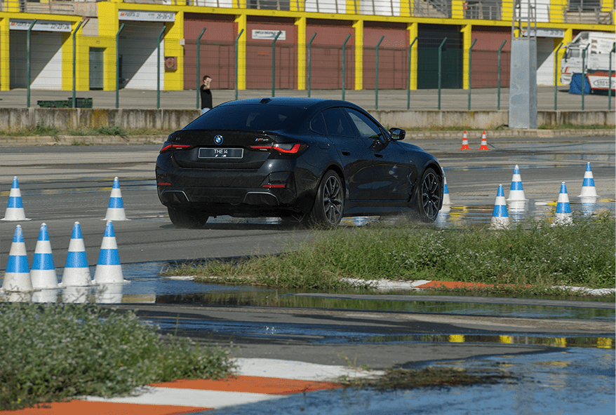 BMW M Driving Experience